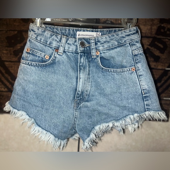 stradivarius | Shorts | Denim Shorts Too Small For Me | Poshmark